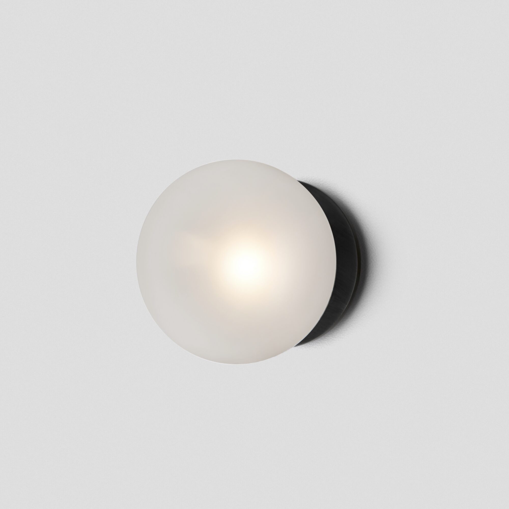 Ball - Articolo Studios